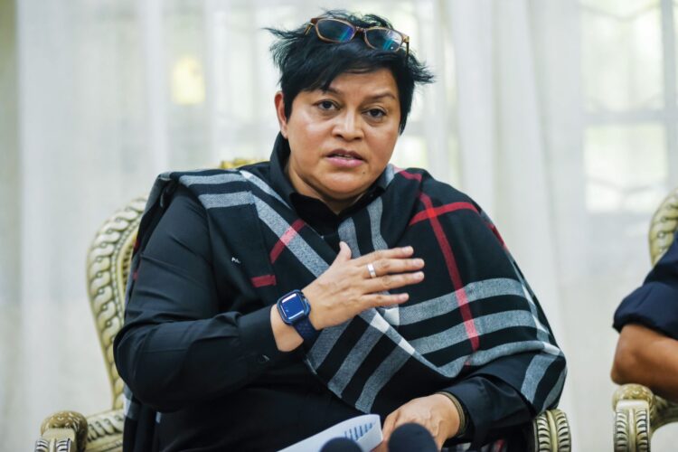 Mengapa Azalina bersungguh-sungguh tekankan RCI Batu Puteh?