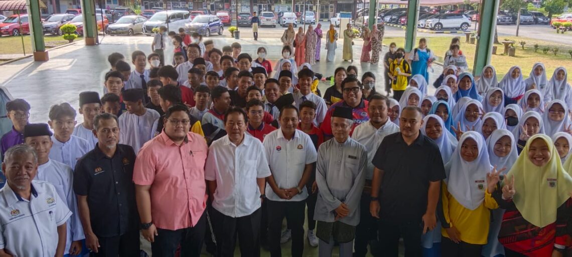 JPNJ laksana sekolah dua sesi atasi isu kepadatan pelajar - Utusan Malaysia