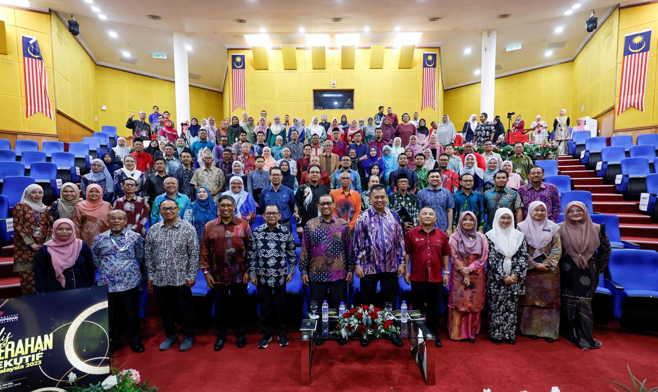 71 peserta terima sijil eksekutif IKMa