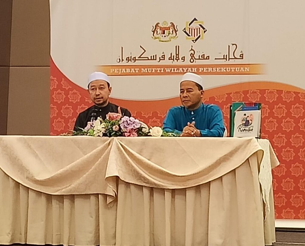 Mufti Wilayah tegur Muslimat tidak rapat saf solat berjemaah