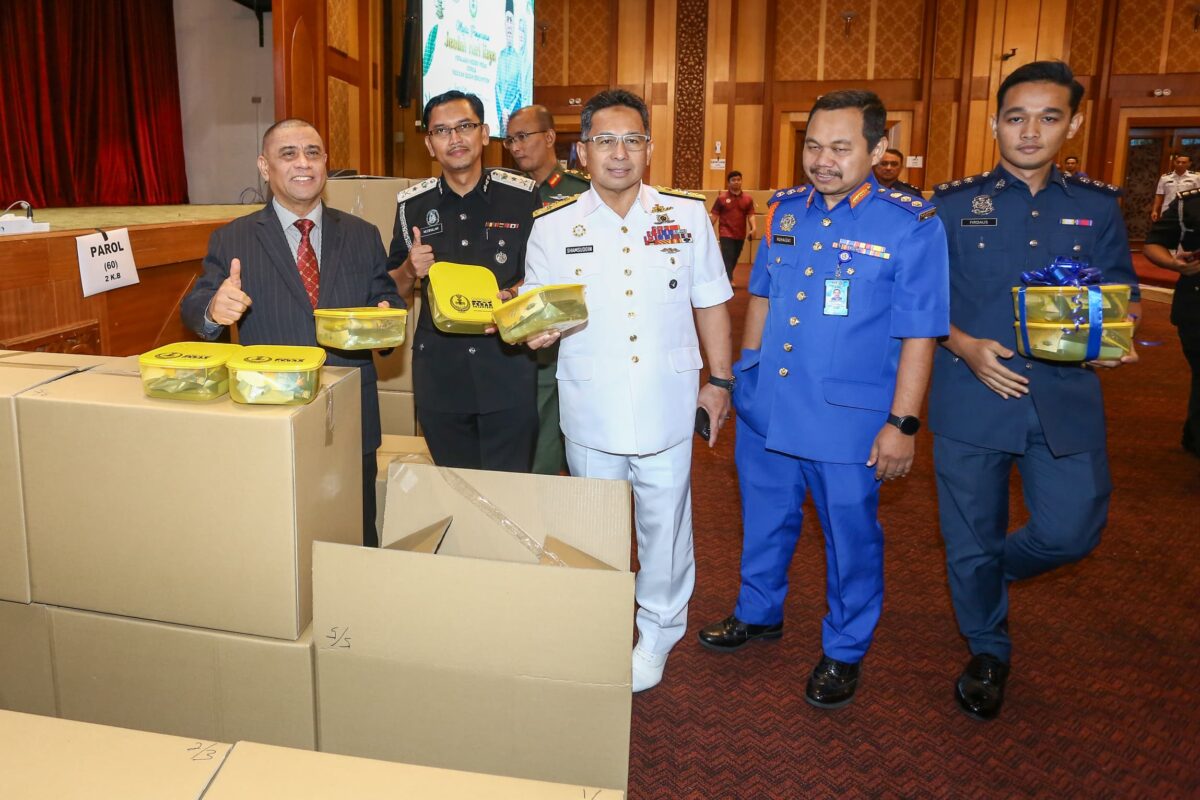 UMNO Perak sedia masuk gelanggang PRK - Utusan Malaysia