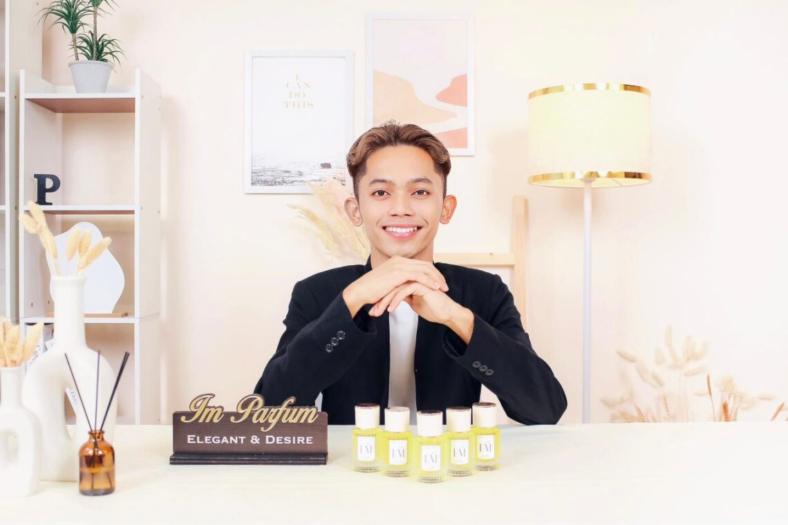 Deepavali: Peniaga kuih tradisional kekalkan harga - Utusan Malaysia