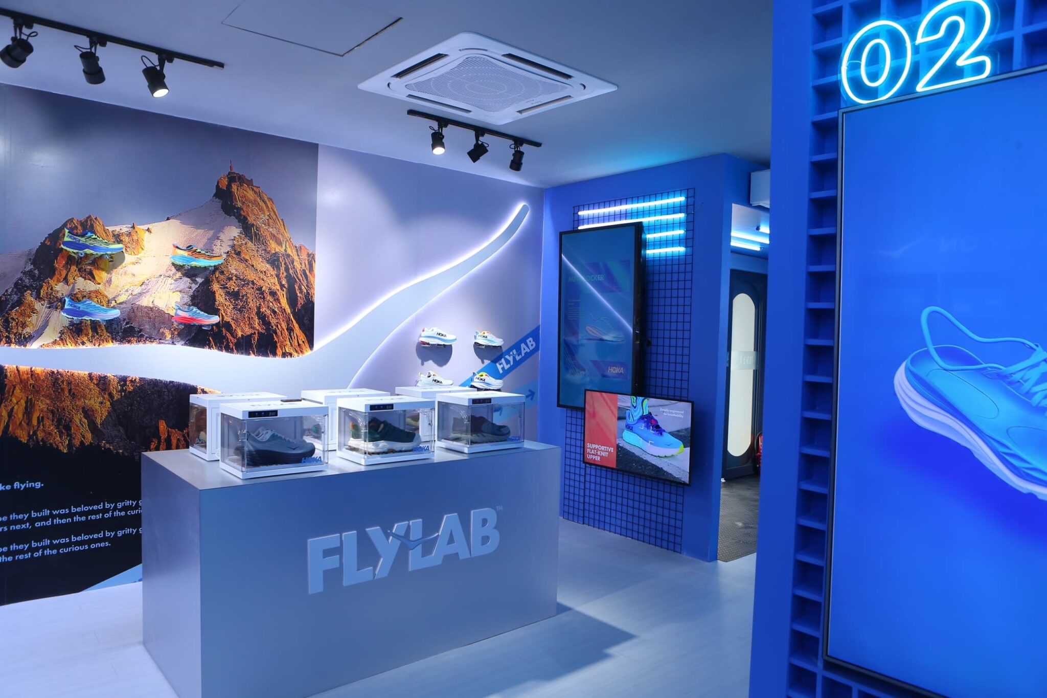 Ayuh 'terbang' bersama HOKA, nikmati FlyLab di KLCC