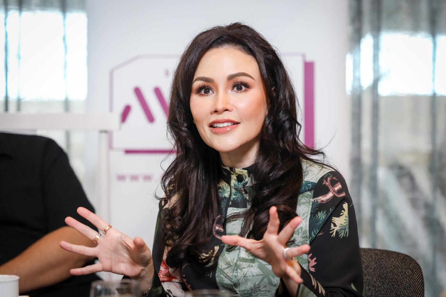 Saya tak pernah hilang dari industri seni ini - Sarimah Ibrahim - Utusan Malaysia