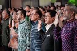 Berusaha hapuskan rasuah