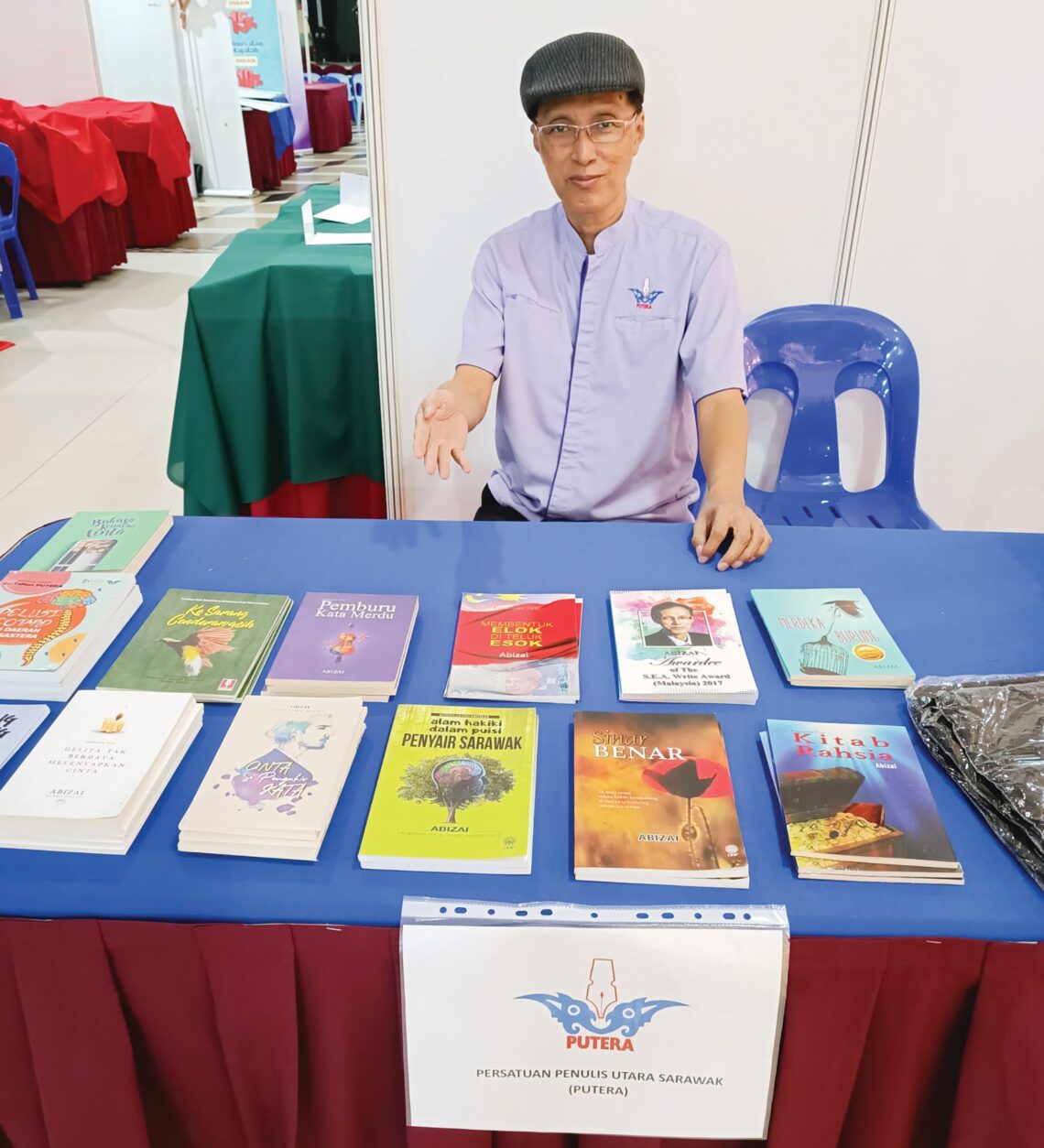 Gemilang sastera bumi Kenyalang