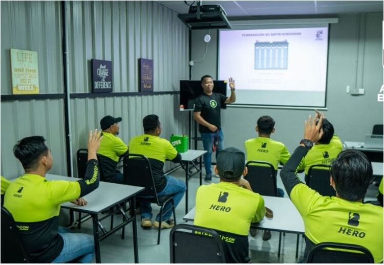 TVET: Akademi Bateriku sahut saranan kerajaan