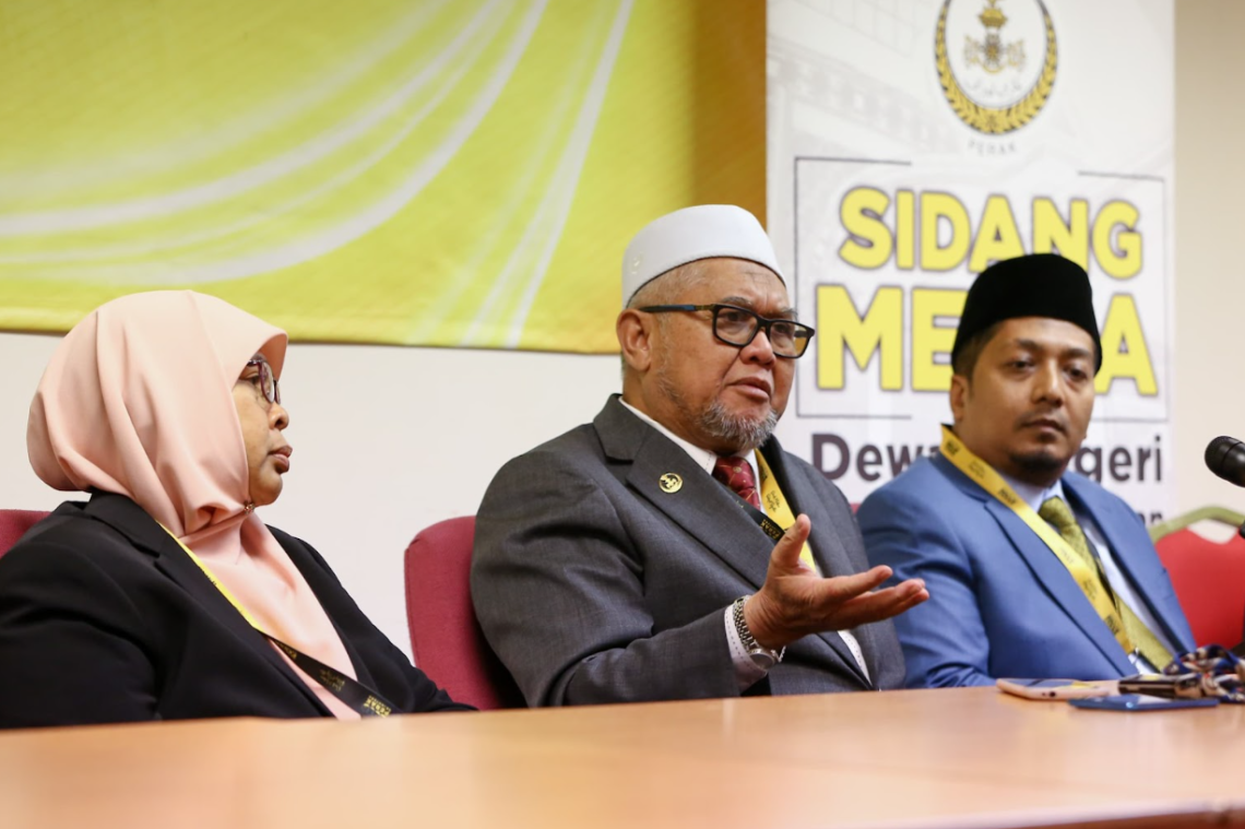 Pas Perak minta Ahmad Zahid cermin diri