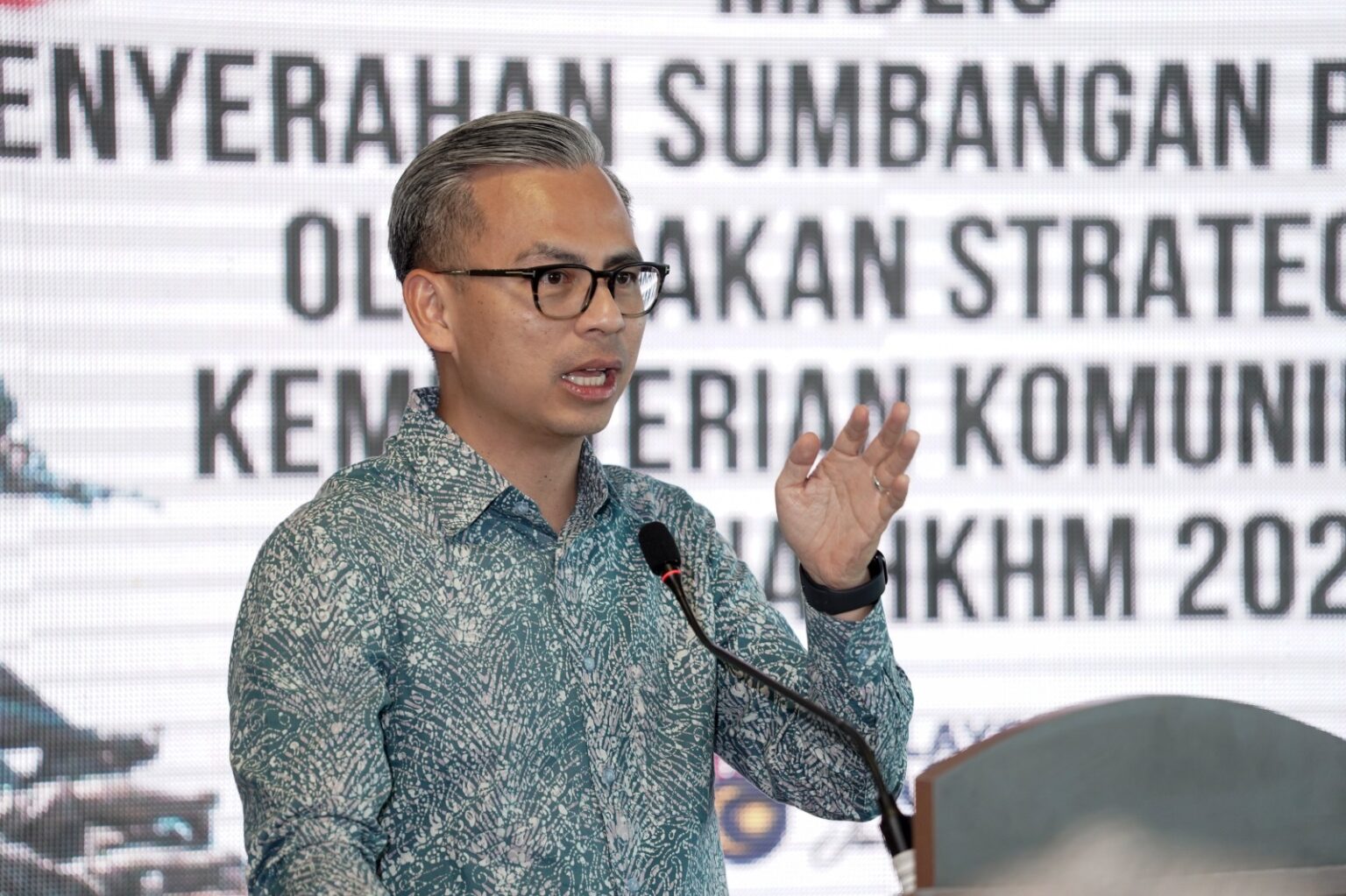 Komik DAP: Jemaah Menteri belum bincang langkah seterusnya - Fahmi