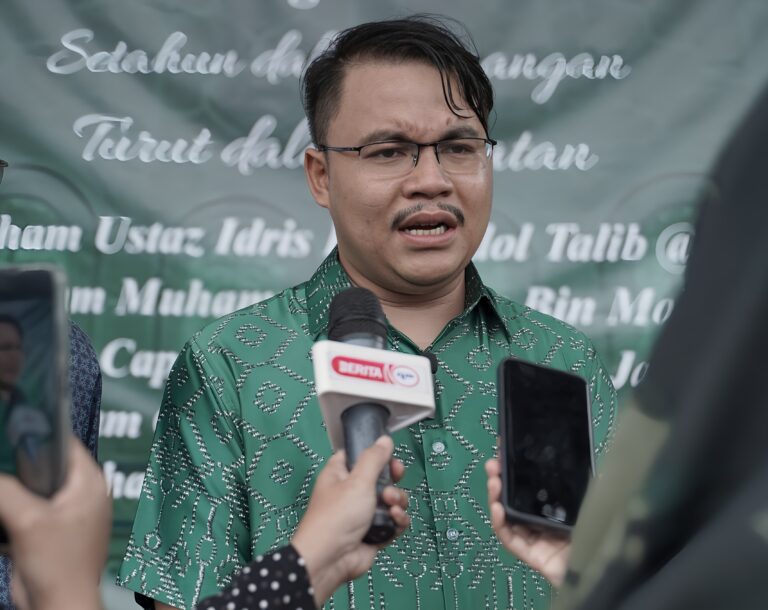 Nahas Elmina: Keluarga Allahyarham Johari Harun cadang ambil tindakan undang-undang - Utusan ...