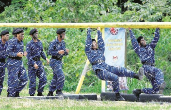Latihan ketenteraan 45 hari semai patriotisme, disiplin