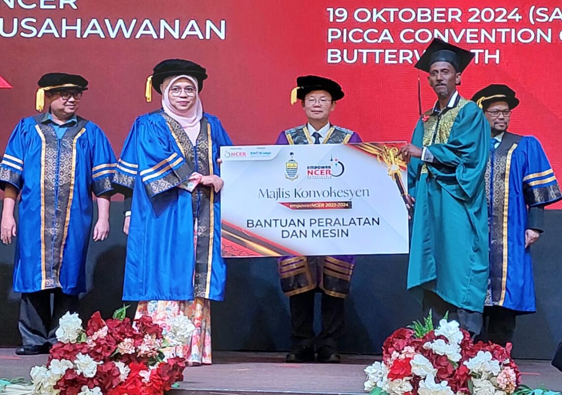 Elakkan mandi laut ketika fenomena air pasang besar - Kon Yeow