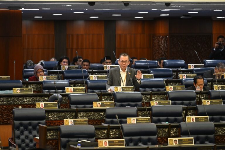 Langgan - Utusan Malaysia