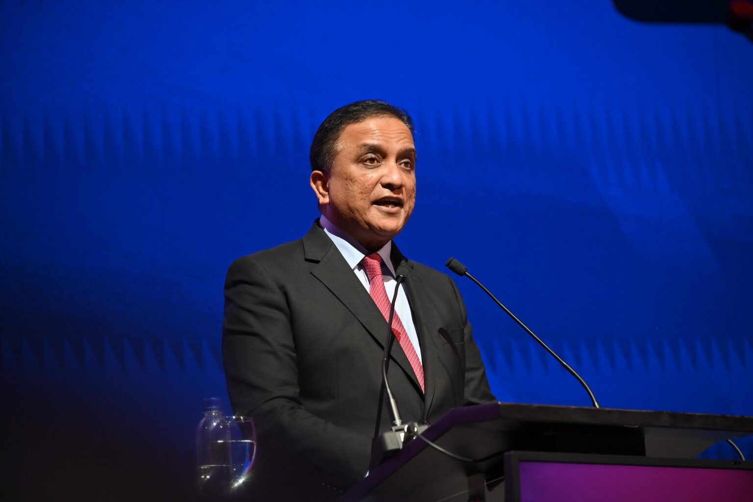 Reezal Merican terajui Matrade dua tahun lagi - Utusan Malaysia