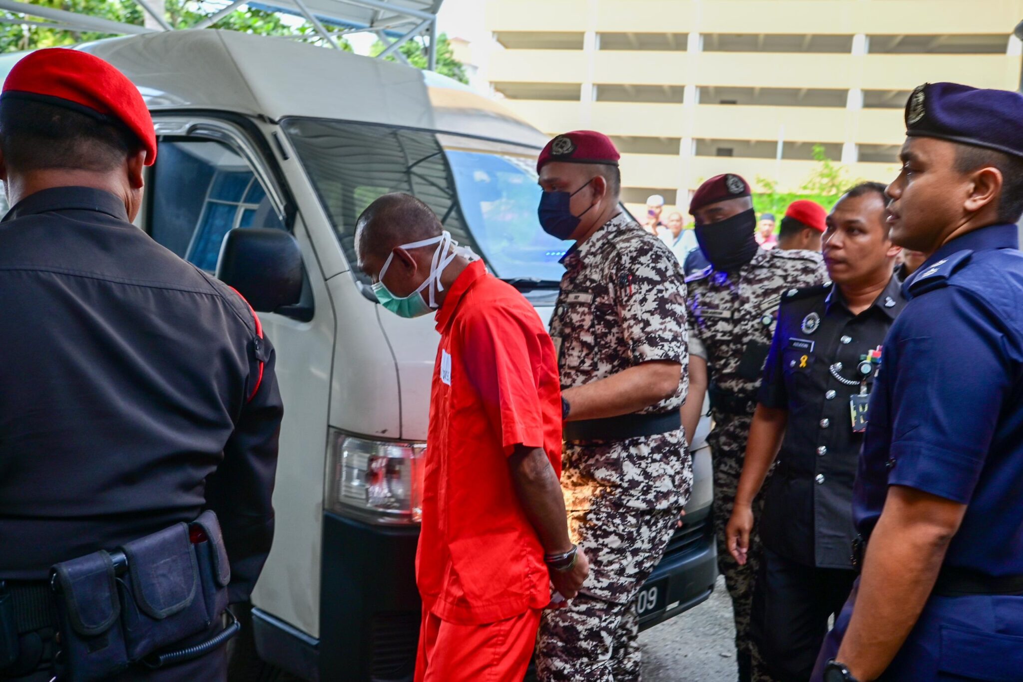 Perluas hukuman sebat di negeri-negeri lain - Peguam Muslim