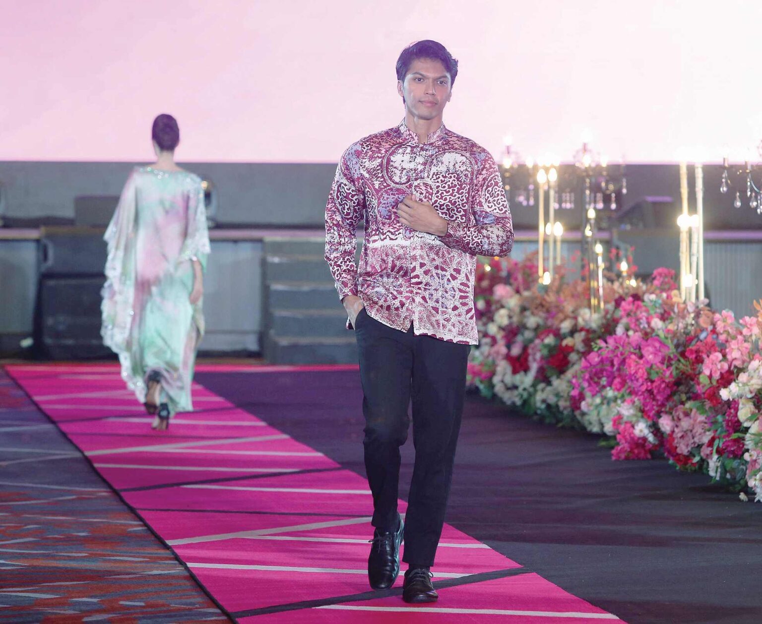 Calvin Thoo tampil koleksi lebih muda