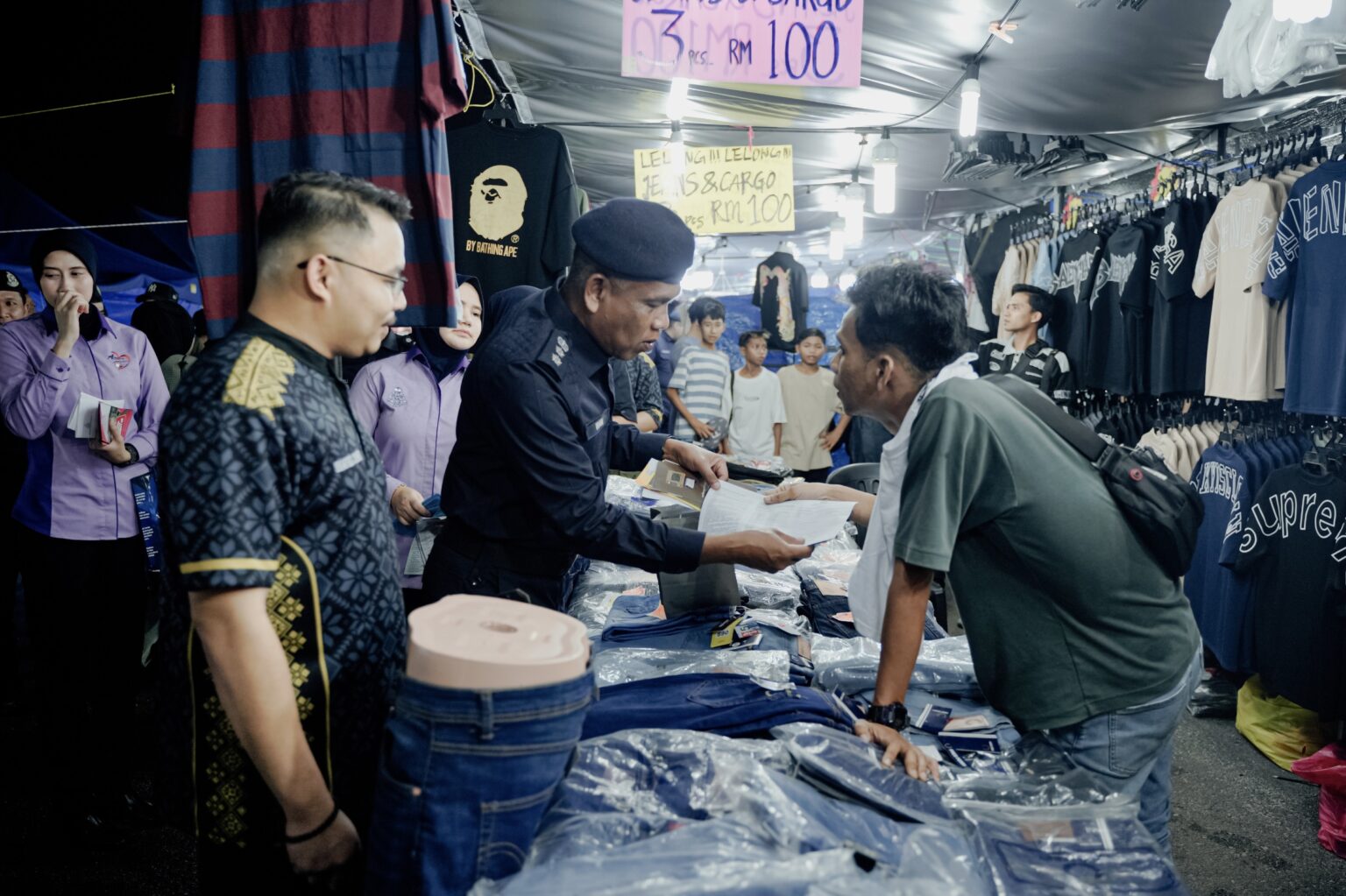 Hati-hati 'scammer' musim perayaan - Utusan Malaysia