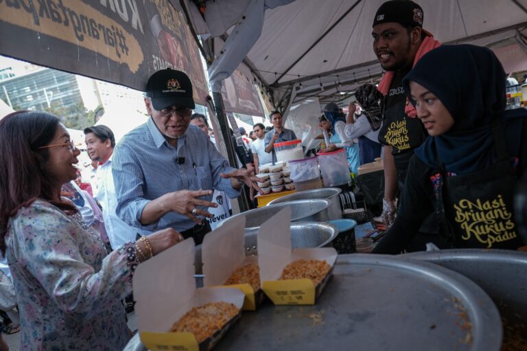 Tesdec Hydropower bina loji kuasa hidro mini di Sungai Pelagat