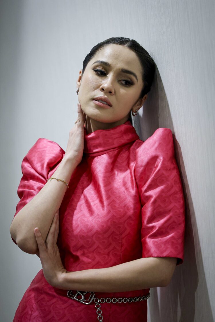 Dari dulu, saya teringin ada satu gambar keluarga lengkap - Emma ...