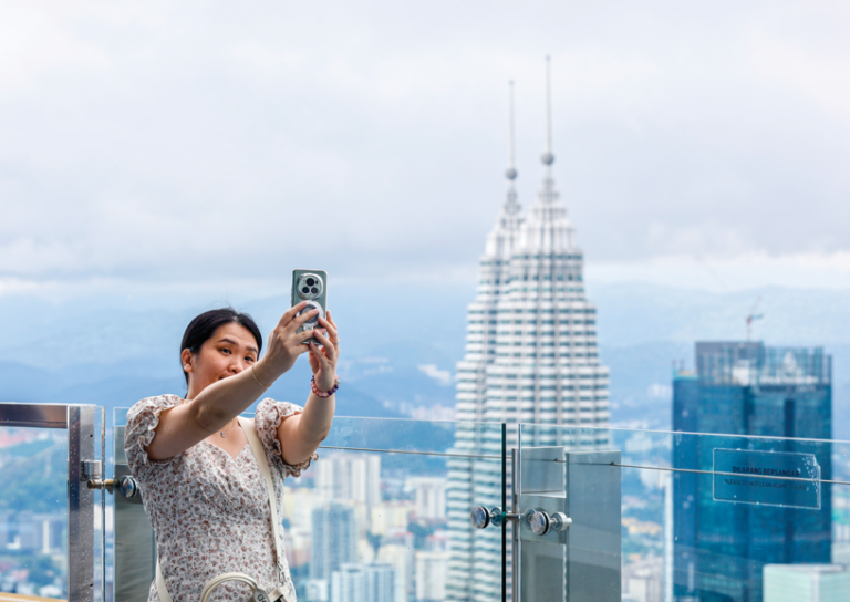 RMK13 lakar semula pembangunan ekonomi - Utusan Malaysia