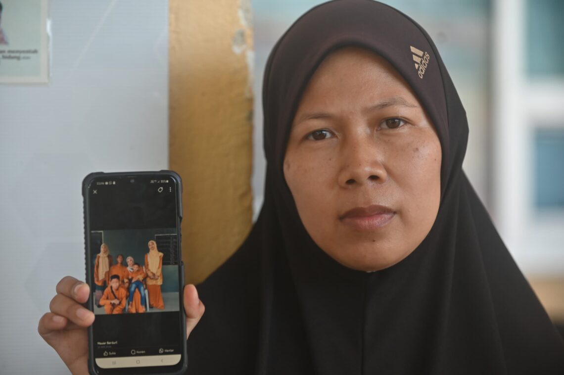 Warga SK Ketengah Jaya II hasil Jalur Gemilang gergasi
