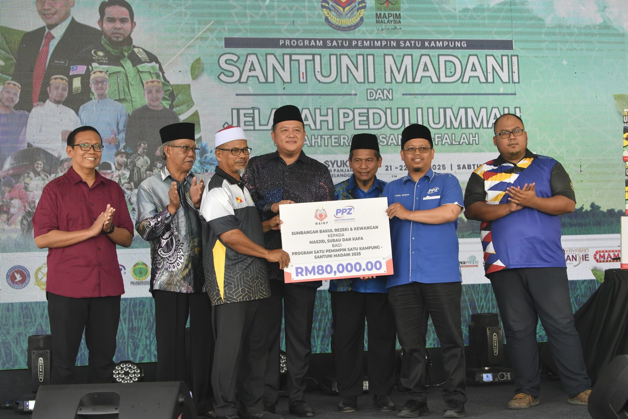 JAWI dekati penduduk kampung di Sungai Panjang