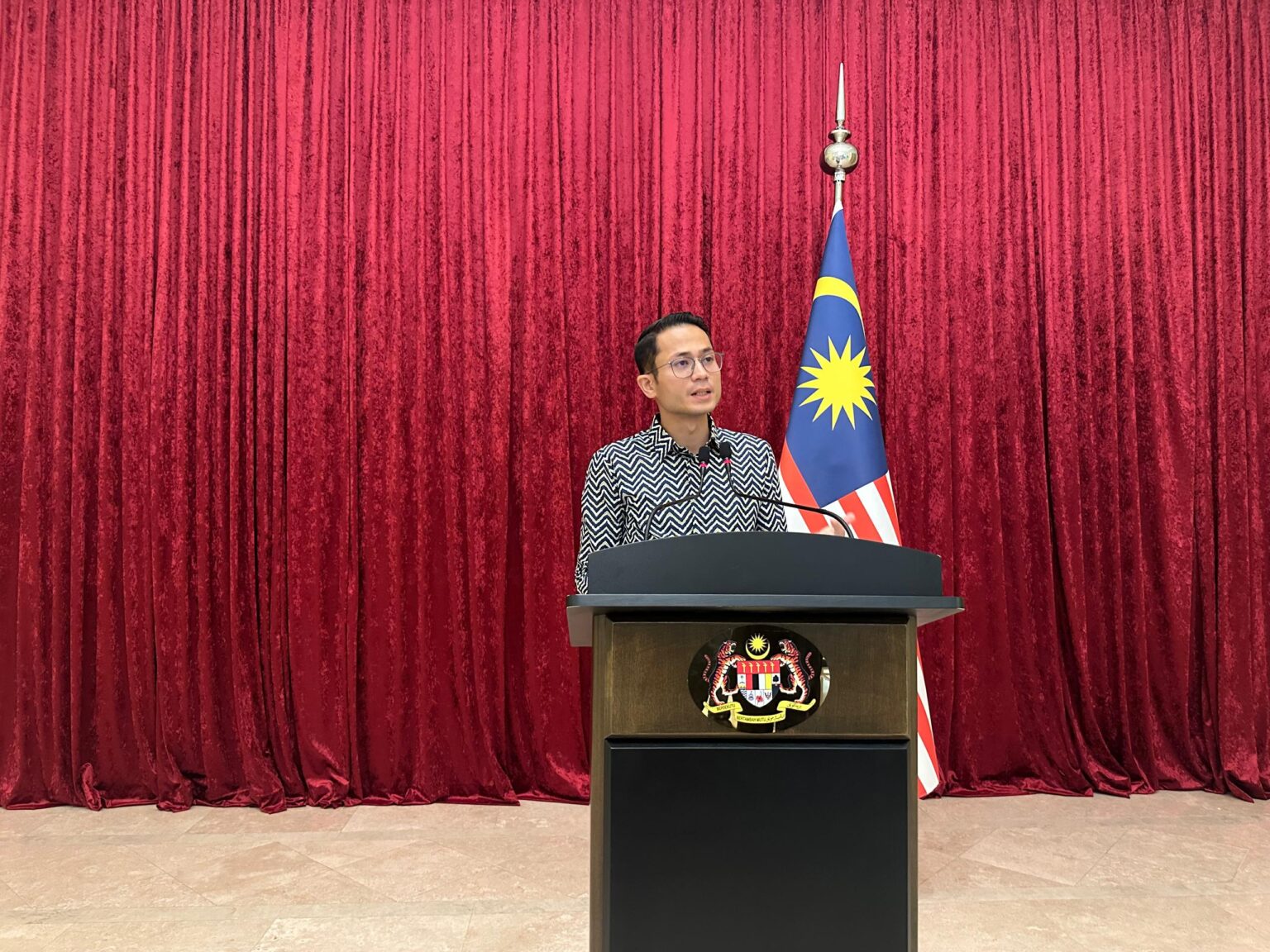 Lawatan PM ke tiga negara guna penerbangan sewaan khas, jimat masa, kos ...