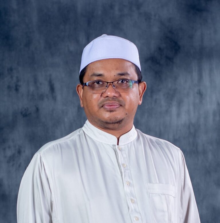 Zaharuddin nafi hina Datuk Johnny