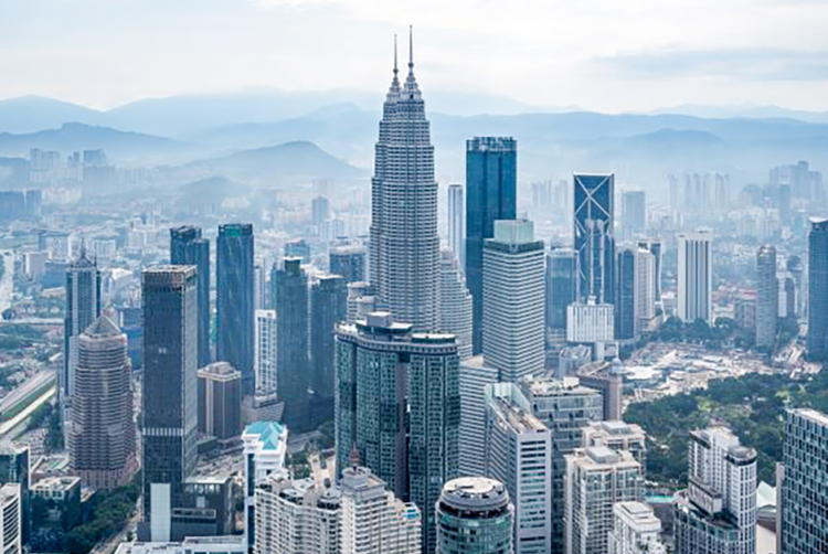 Medan SK318 di Sarawak mengeluarkan gas pertama