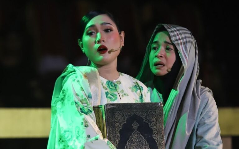 Teater Rubiah sebuah nasihat dari pentas