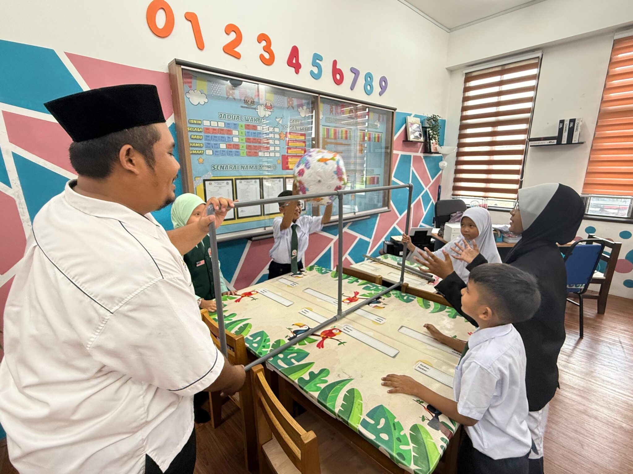 Stesen Pintar SK Nilai Impian bantu murid autisme