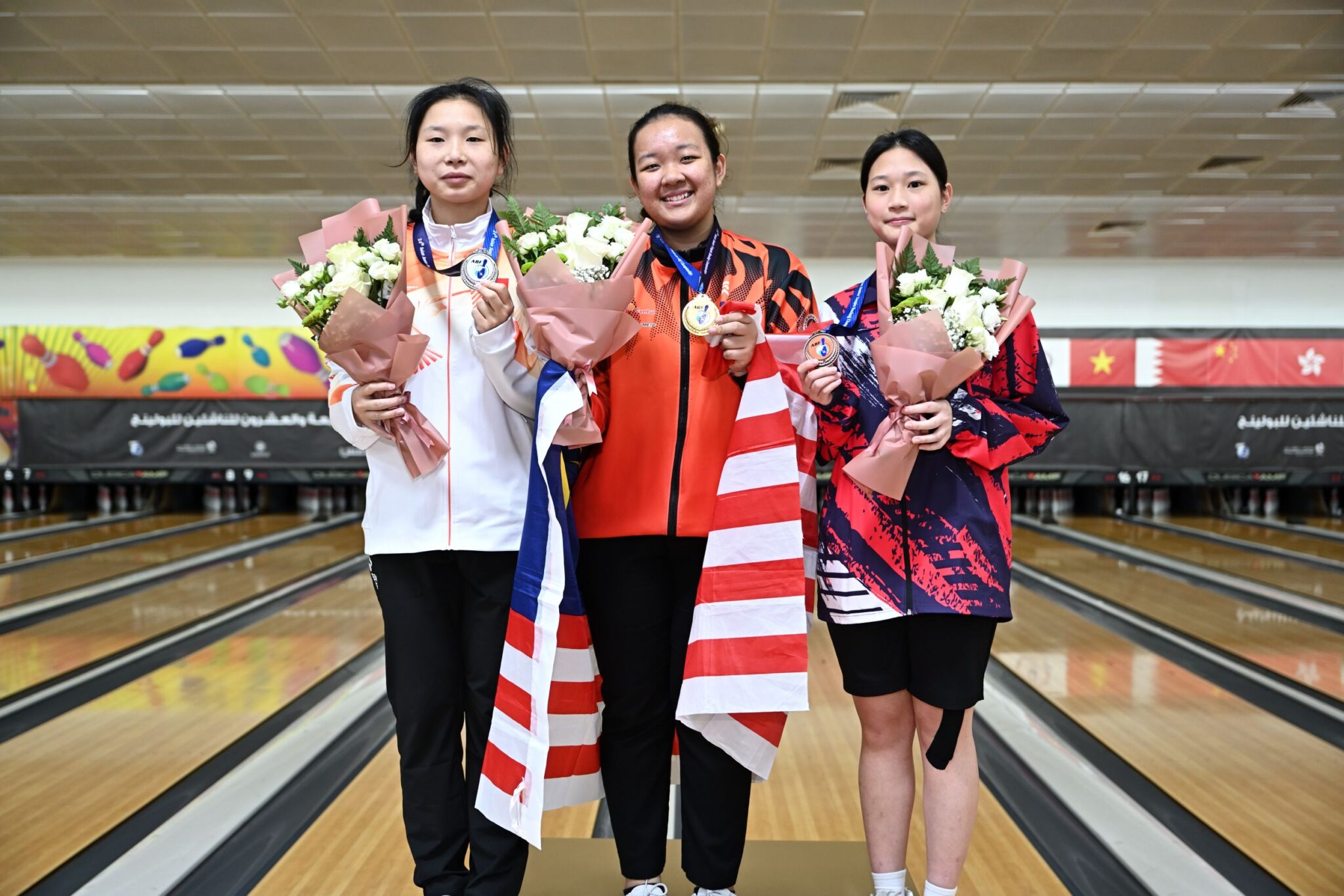 Qurratu’Ain juara boling remaja Asia