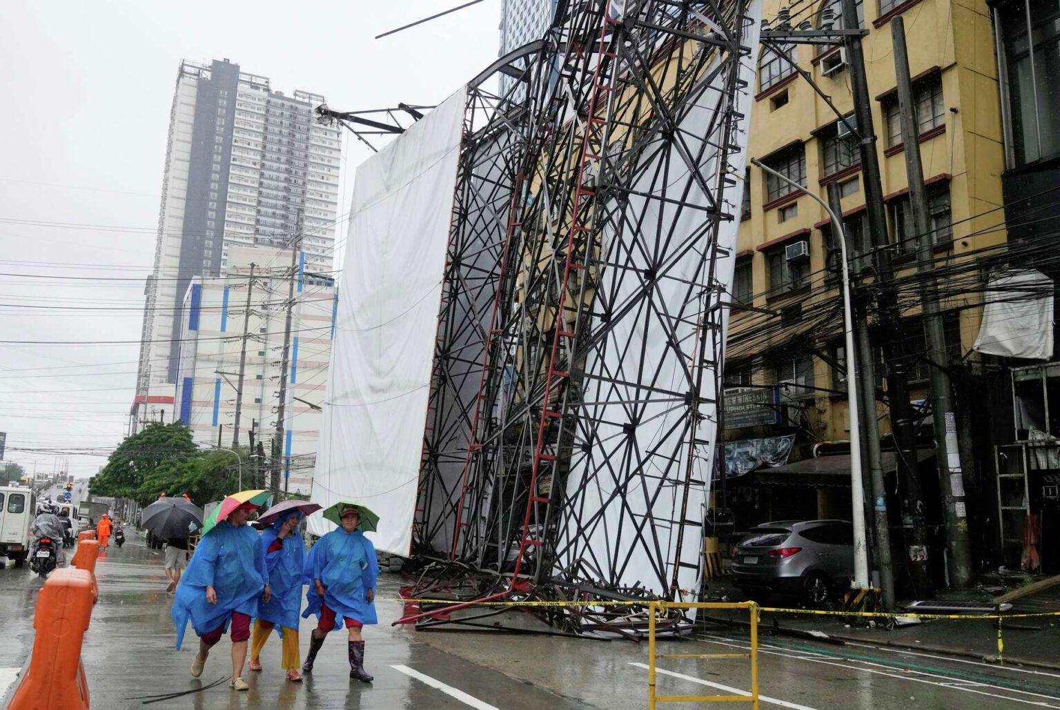 Taufan Wipha ancam selatan China selepas badai Taiwan, Filipina