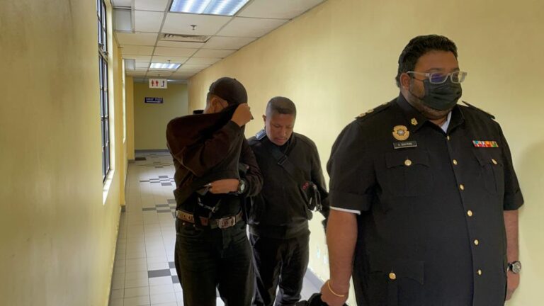 Sarjan didakwa terima rasuah RM3,000