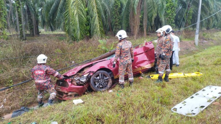 Suami isteri pemilik kedai emas maut nahas