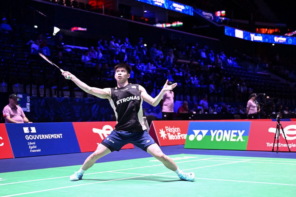 Jun Hao buka langkah kanan