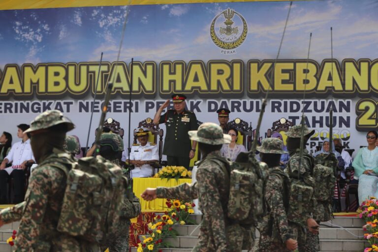 50,000 hadir saksi perbarisan Hari Kebangsaan peringkat negeri Perak ...