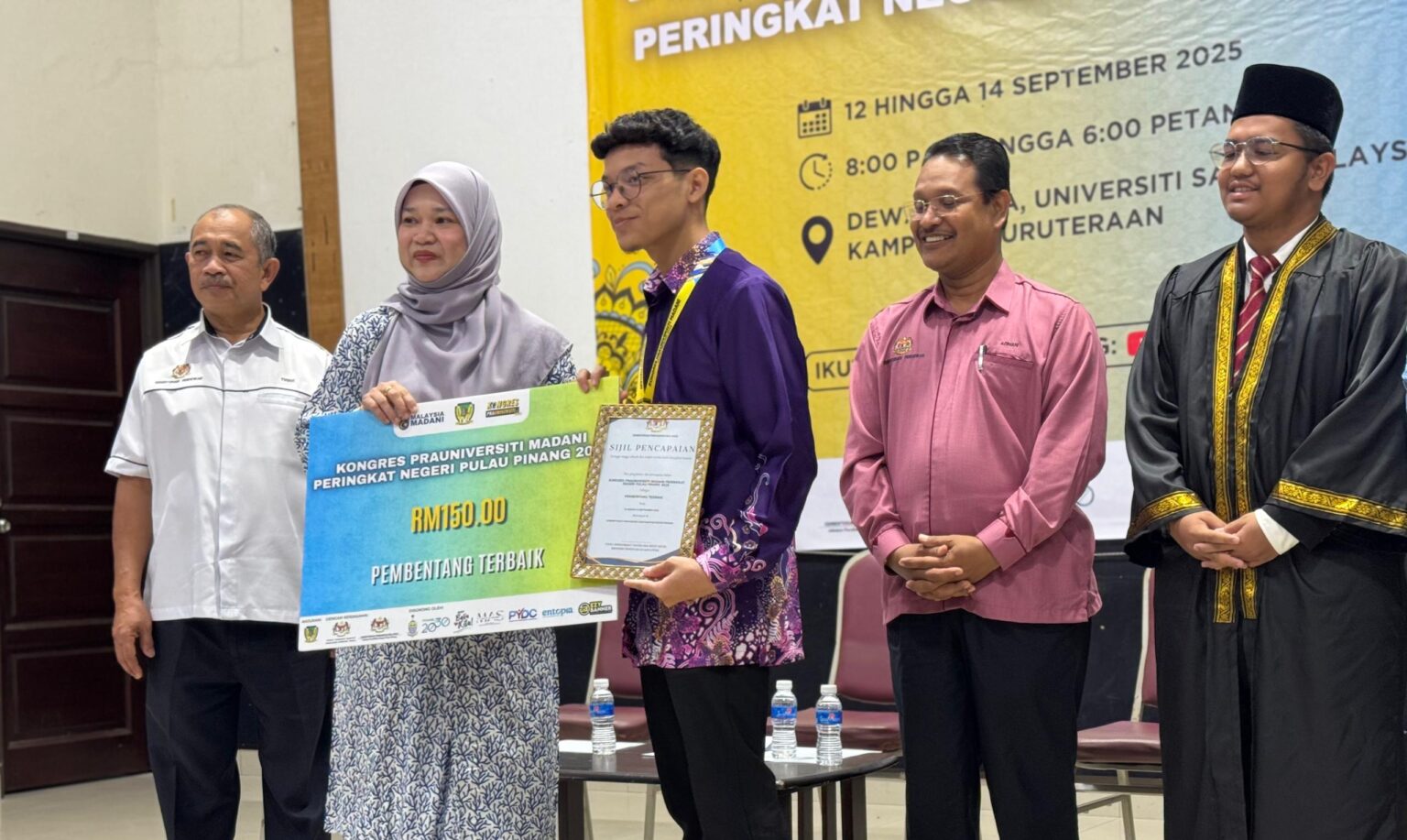 Pondok polis di sekolah atasi isu buli