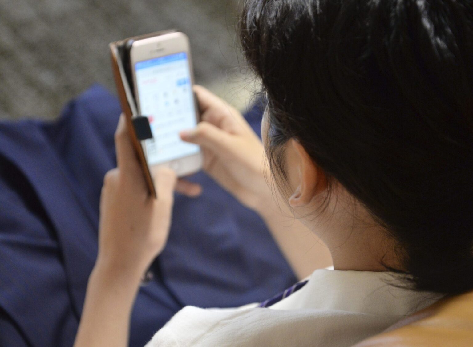 Bandar Jepun hadkan penggunaan telefon pintar 2 jam sehari