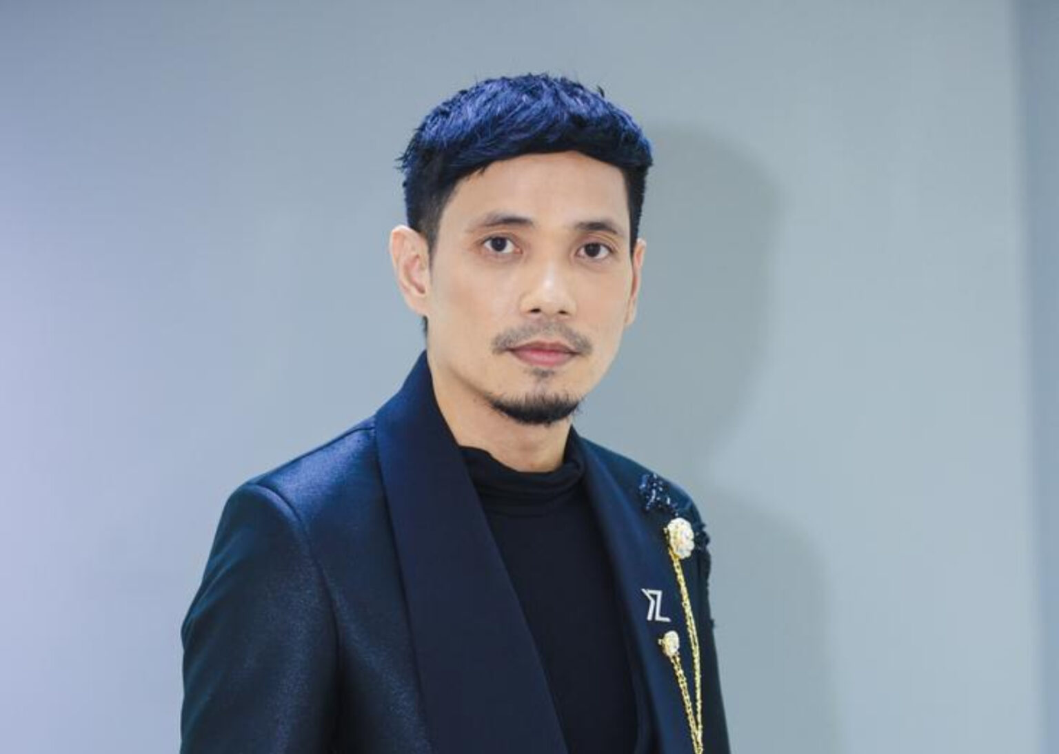 Terima kritikan sebab mereka 'maharaja' juri - Mark Adam - Utusan Malaysia