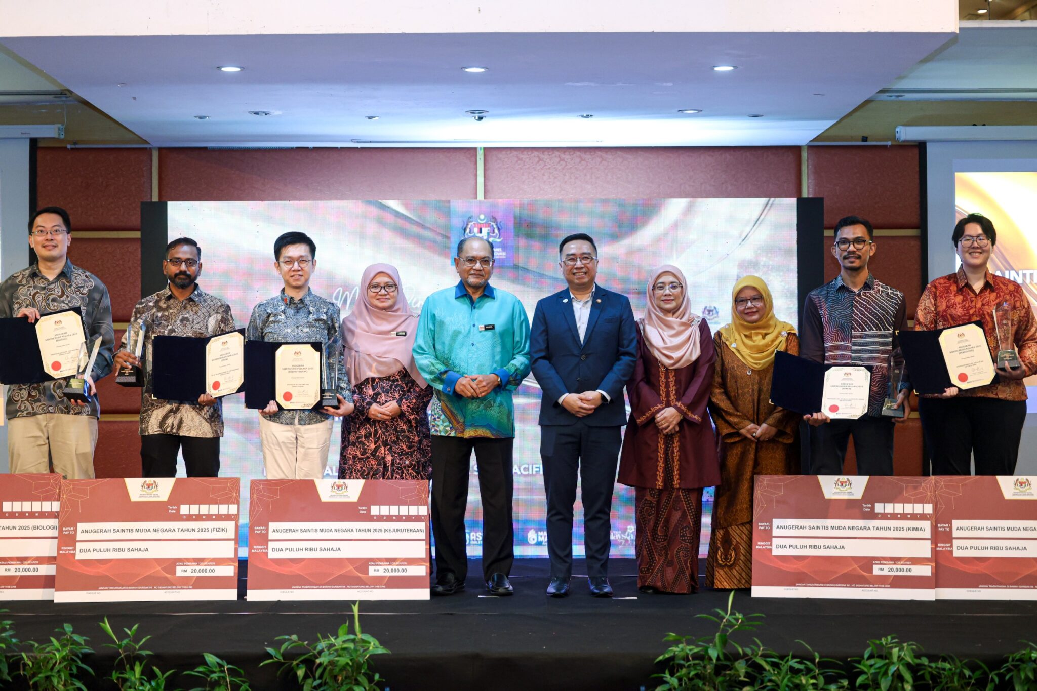 Anugerah Saintis Muda jadi platform kukuh hubungkan penyelidik dan ...