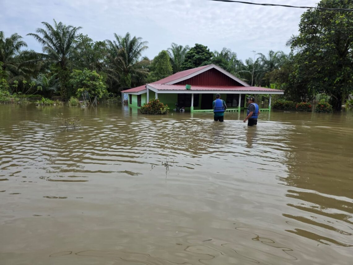 Mangsa banjir di Perak catat penurunan - Utusan Malaysia