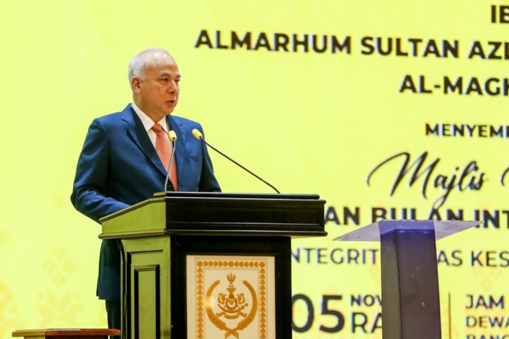 Pendidikan gagal membentuk nilai kemanusiaan - Utusan Malaysia