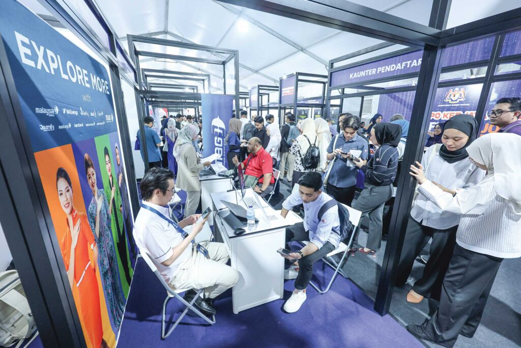 Defisit sosial dan perpaduan nasional - Utusan Malaysia