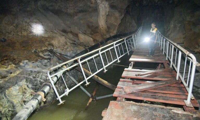 Bah besar Perlis ‘telan’ Gua Kelam