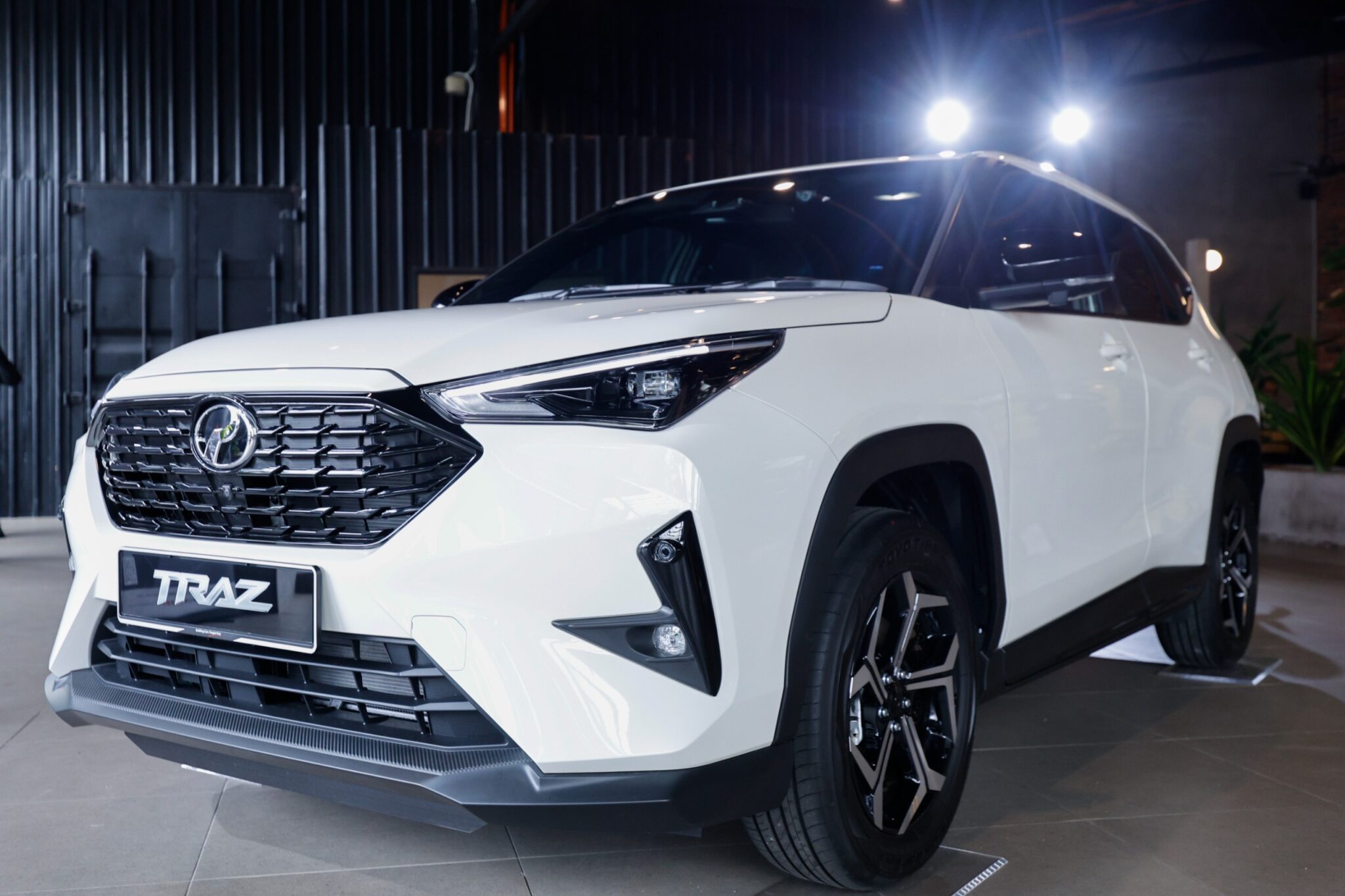 Perodua Traz dilancar pada harga bermula dari RM76,100 - Utusan Malaysia