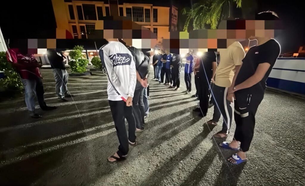 Padah buat bising, 44 mat rempit ditahan polis