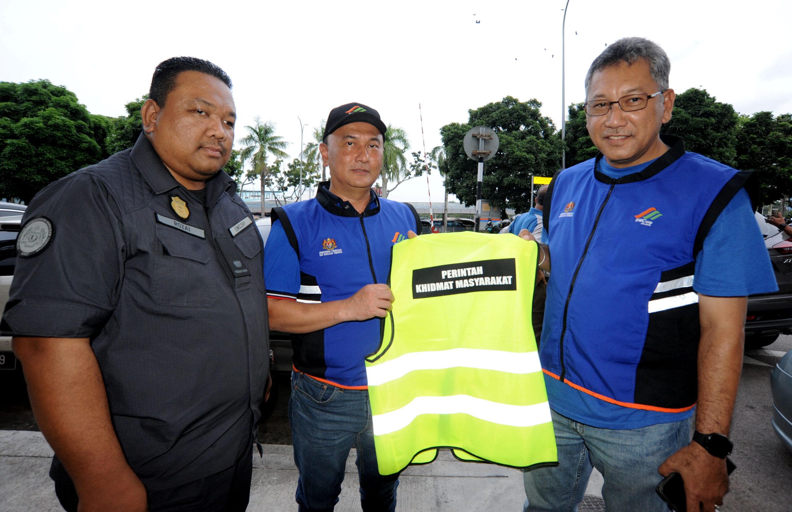 Penguat kuasa SWCorp menyamar, pembuang sampah terus diberi notis ...