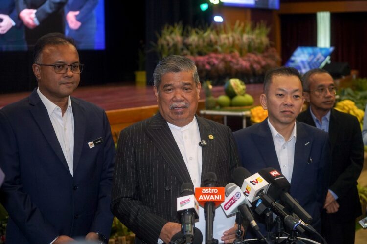 Mohamad Sabu sokong pindah ladang babi ke Bukit Tagar jika guna kaedah ...