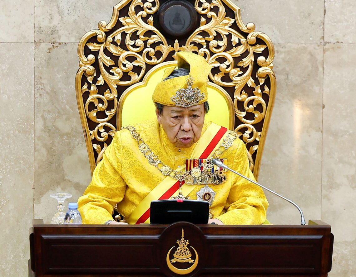 Hentikan ramalan membuta tuli tarikh Aidilfitri - Sultan Sharafuddin ...